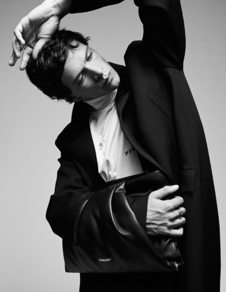 Qui est Axel Arigato ? - SERIE NOIRE